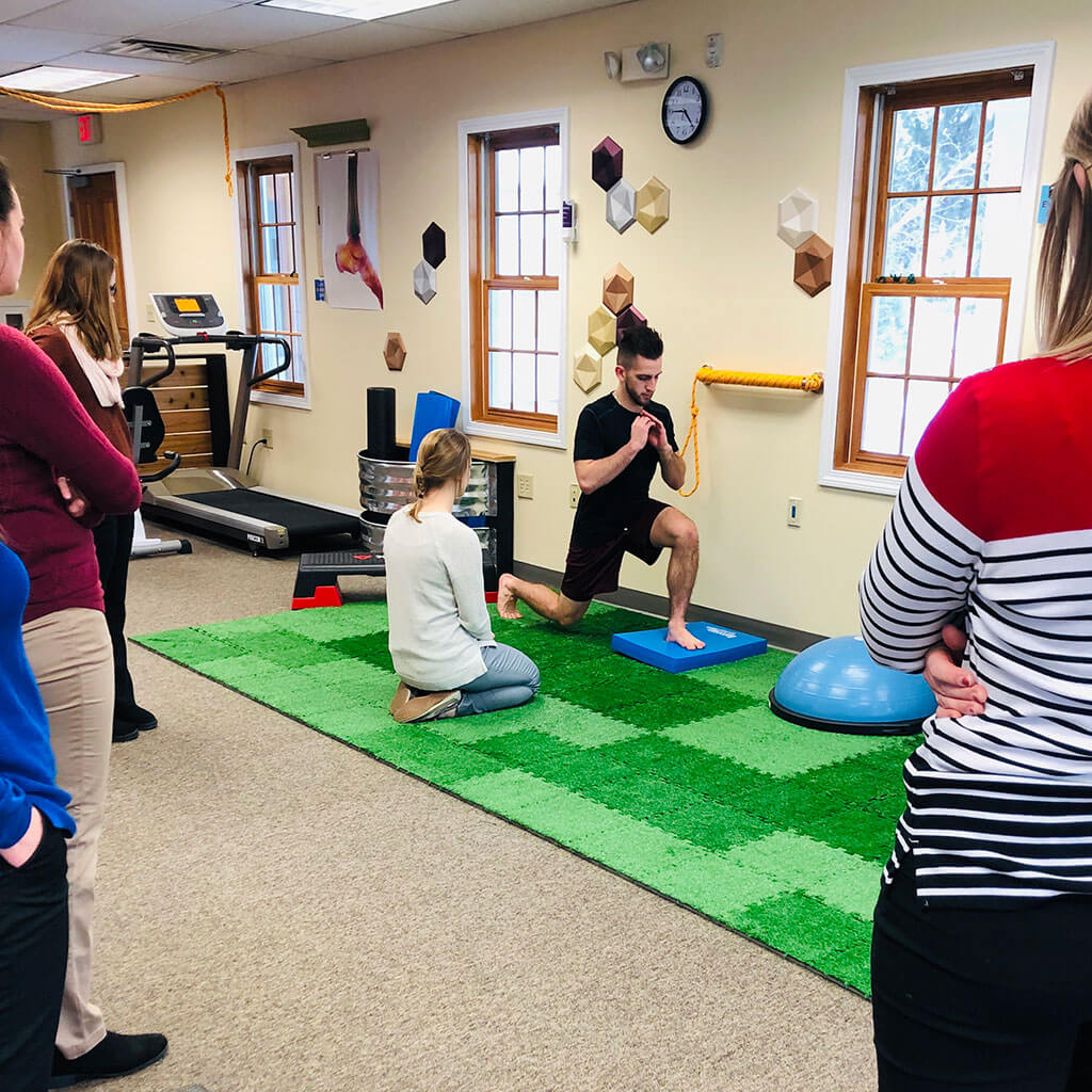 Excellence in Clinical Education - Residency Training in Orthopedics ...